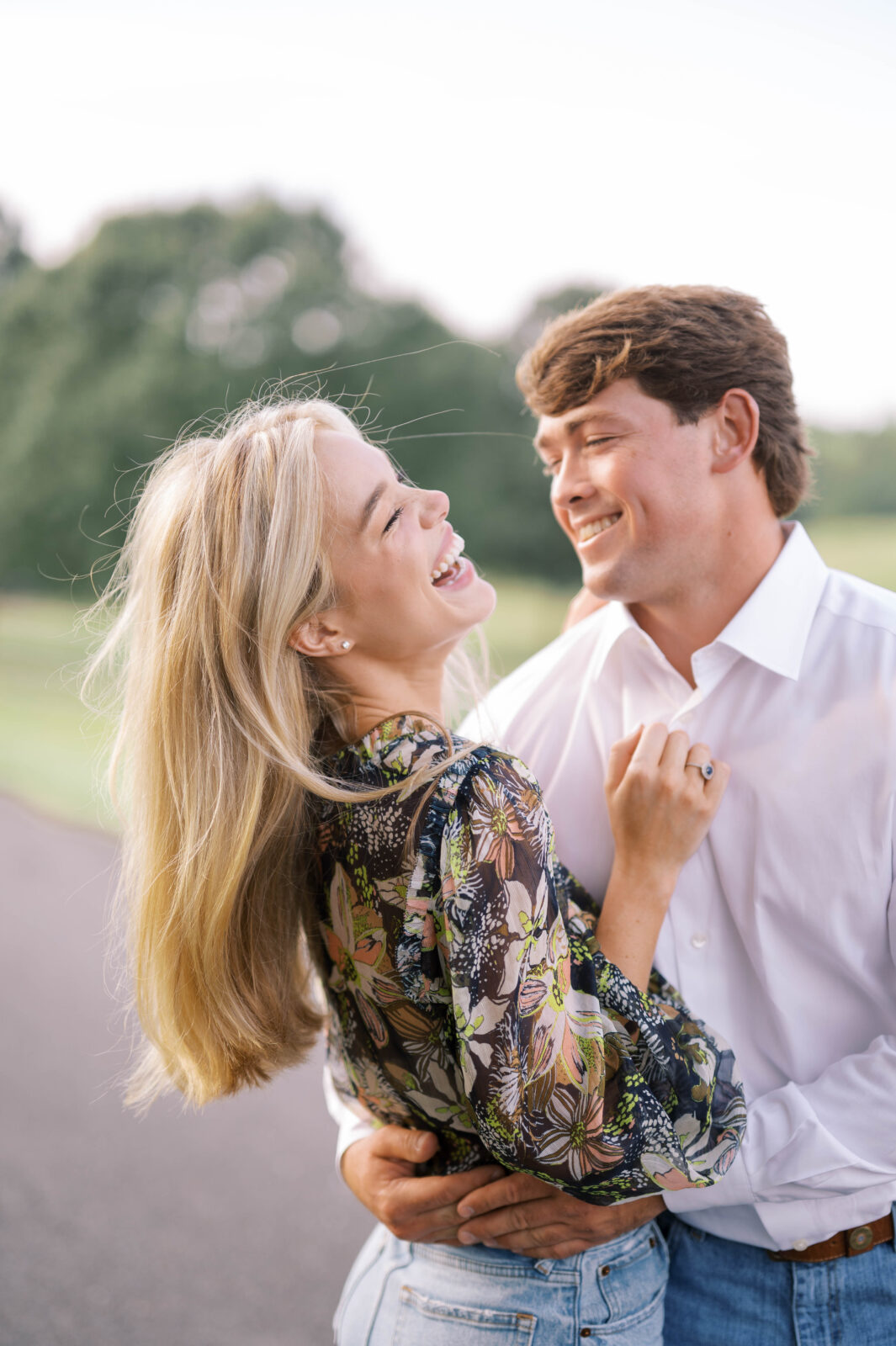 A fall engagement for a spring wedding | Showit Blog