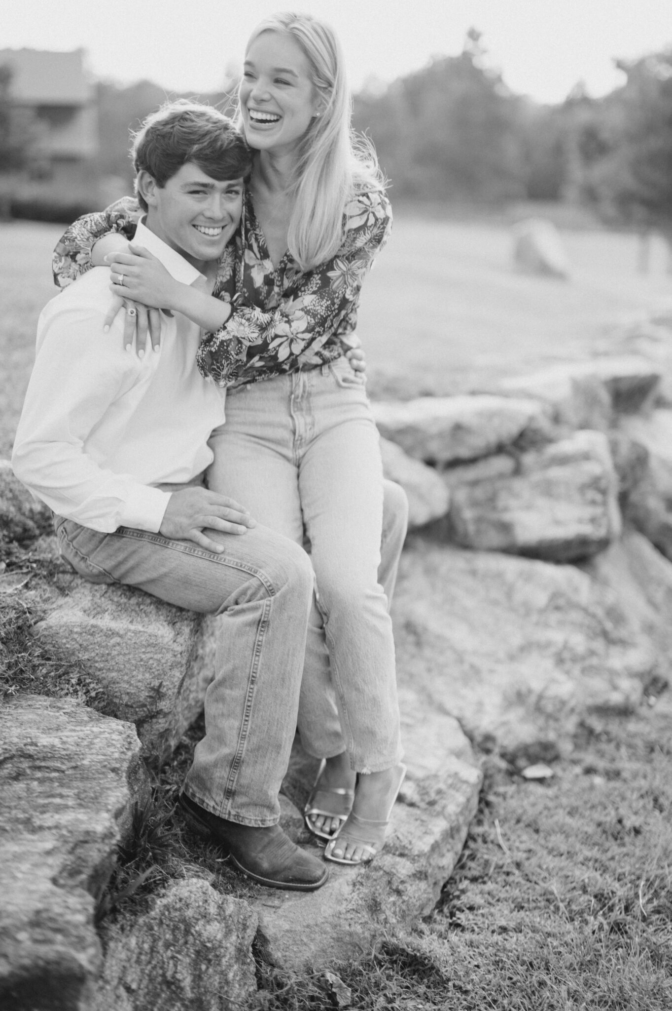 A fall engagement for a spring wedding | Showit Blog