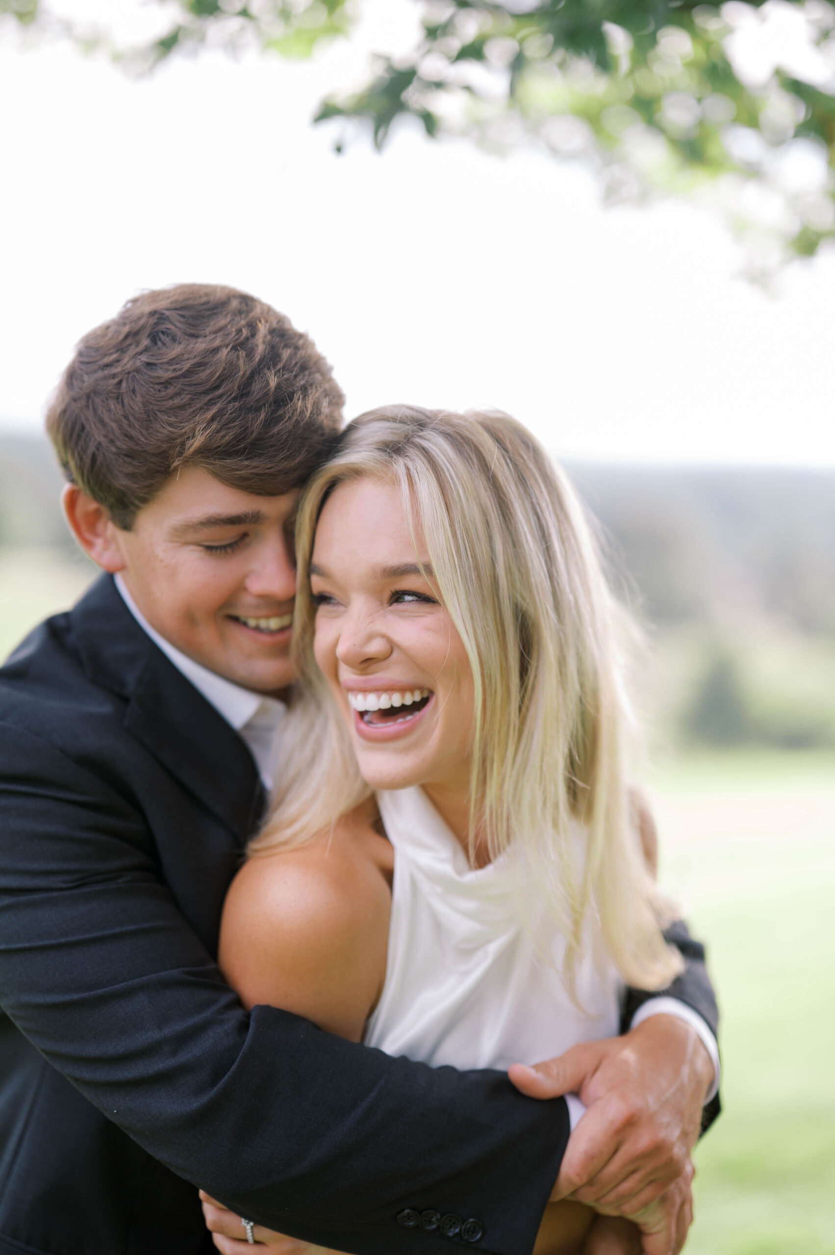 A fall engagement for a spring wedding | Showit Blog